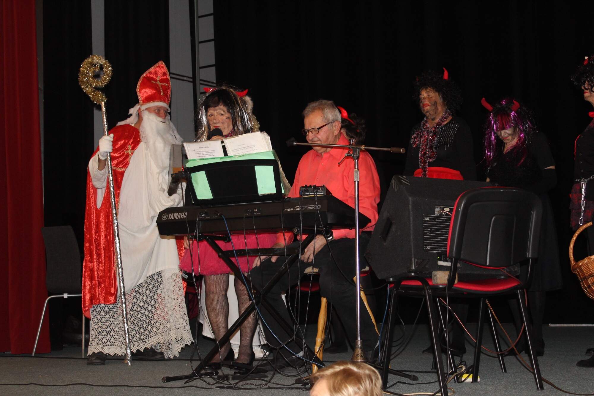 6.12.2023 – jana velimova – album na Rajčeti