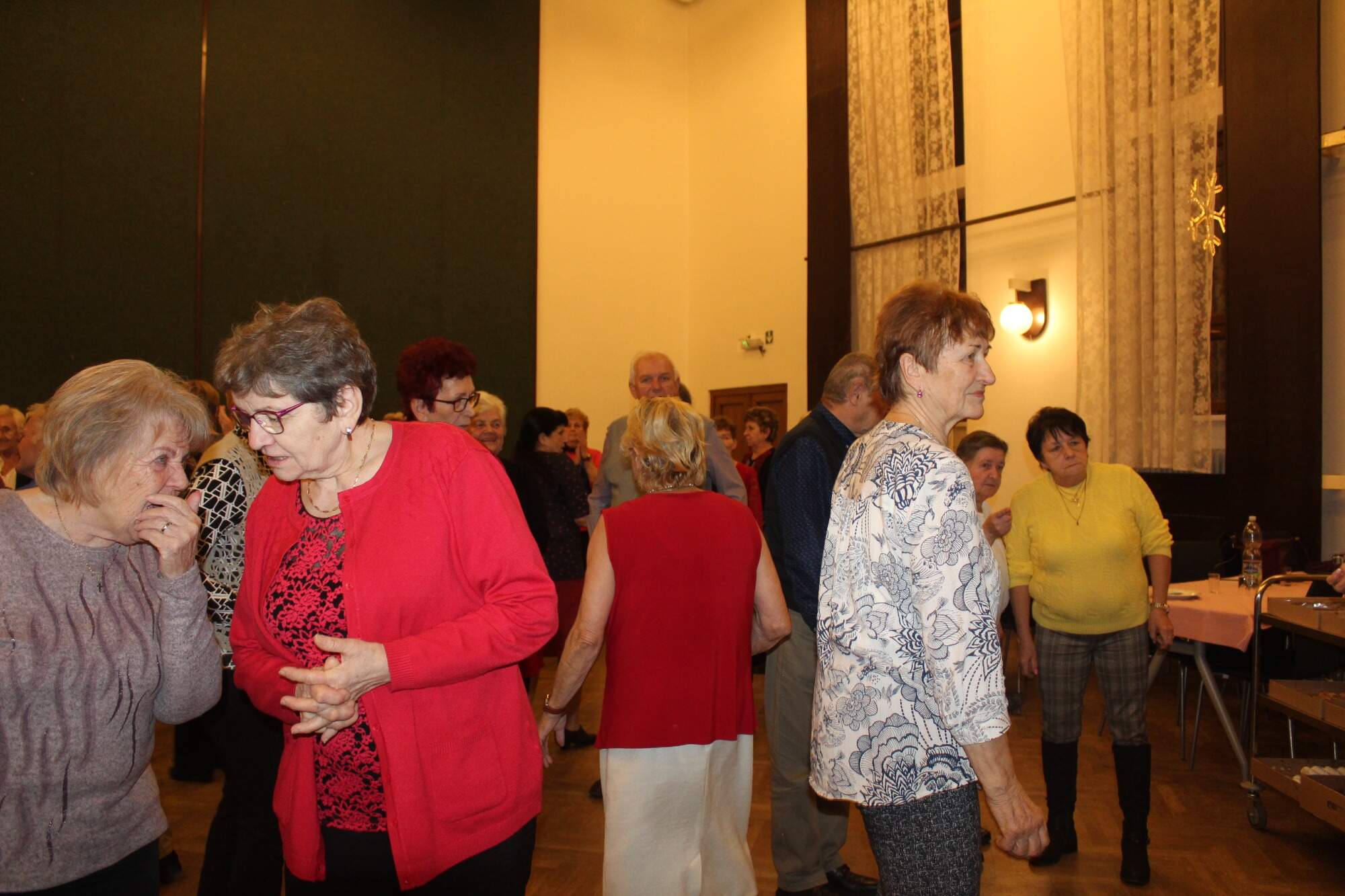 6.12.2023 – jana velimova – album na Rajčeti